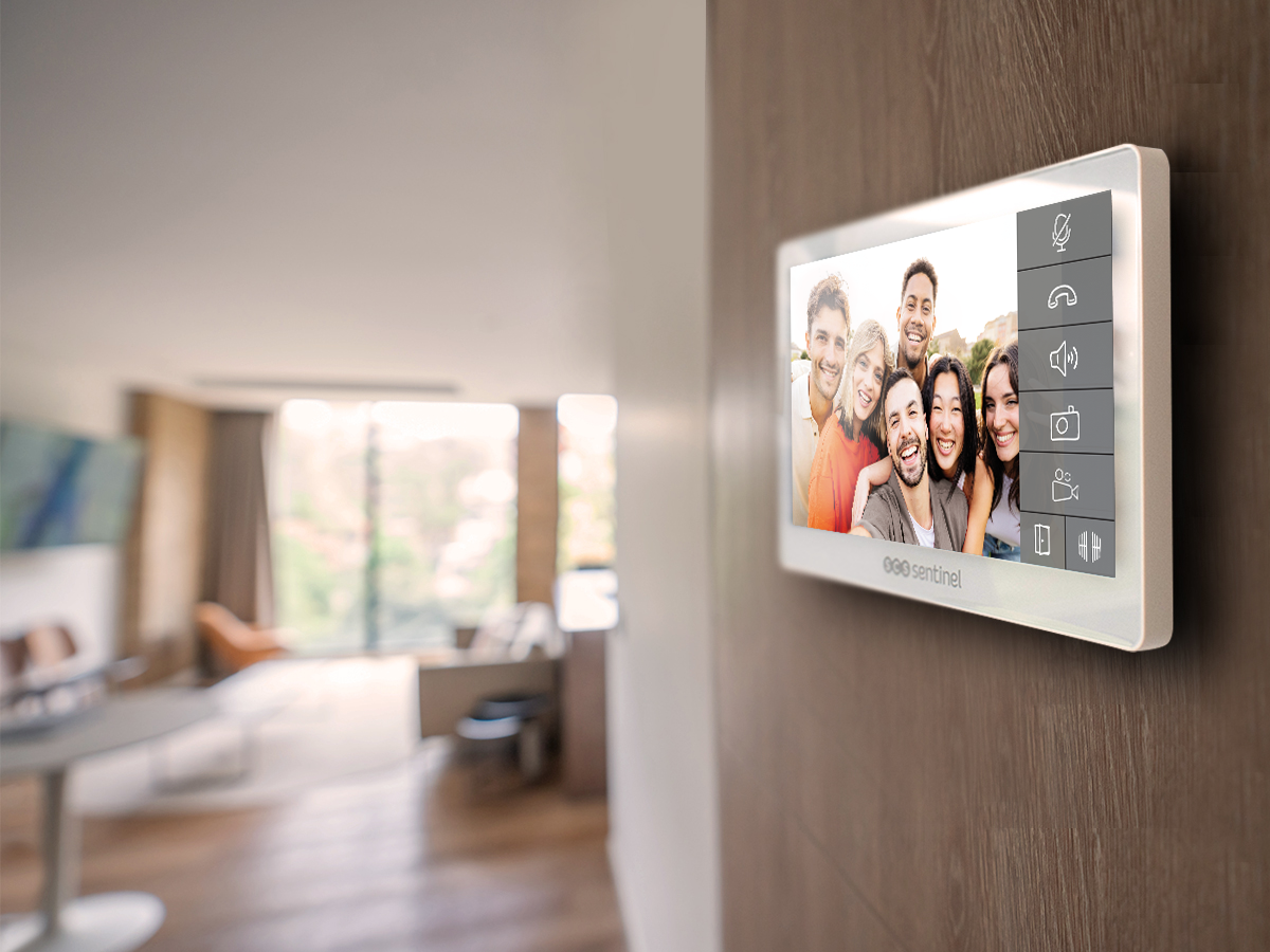 Visiophone connecté : on vous dit tout sur le CodeVisio Wi-Fi - SCS ...